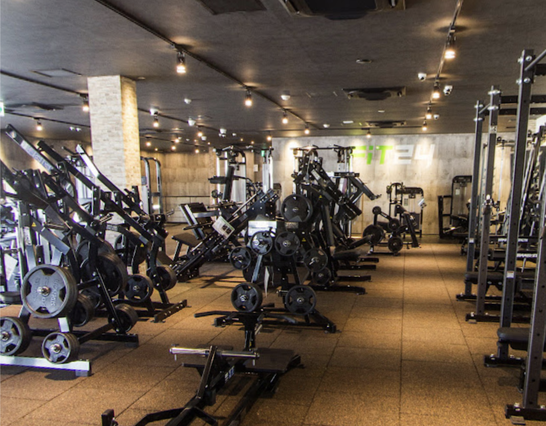 FIT24の評判とレビューを徹底解説！マシンの充実度や清潔感、価格設定、駐車場情報